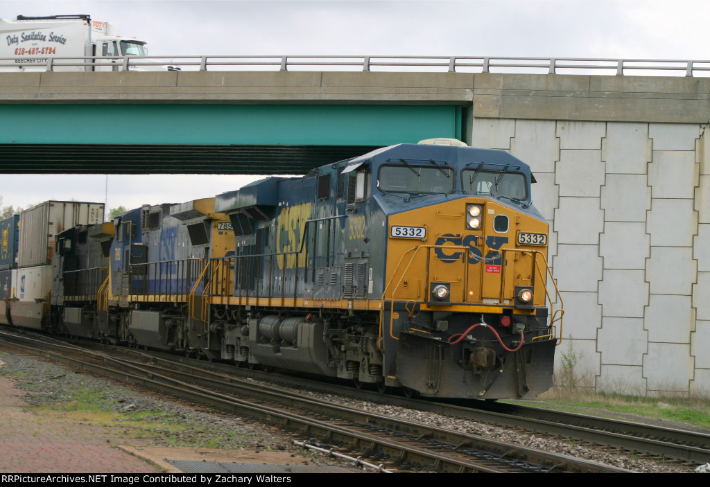 CSX 5332 7890 7384